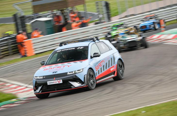 MotorSport Vision and PalmerSport - Grounds Maintenance Assistant job